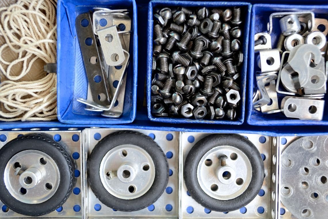 Thermal Break Bolt Kits: The Engineer's Guide to Stopping Energy Loss